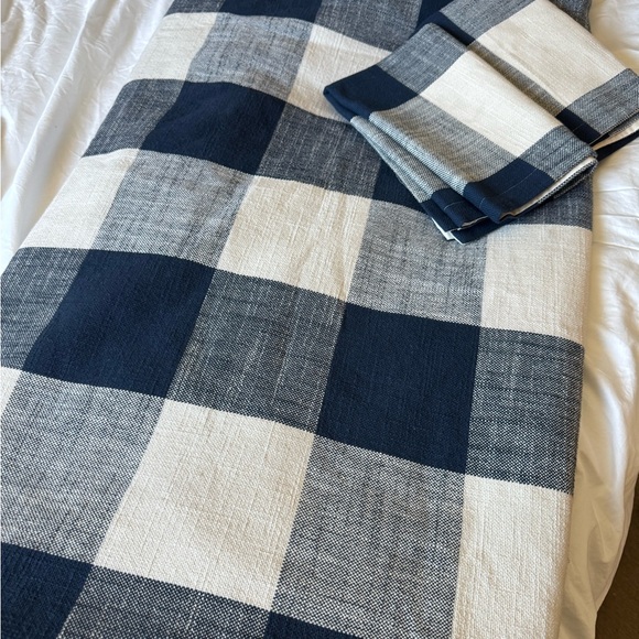 Pottery Barn | Bedding | Pottery Barn Blue And White Buffalo Check ...